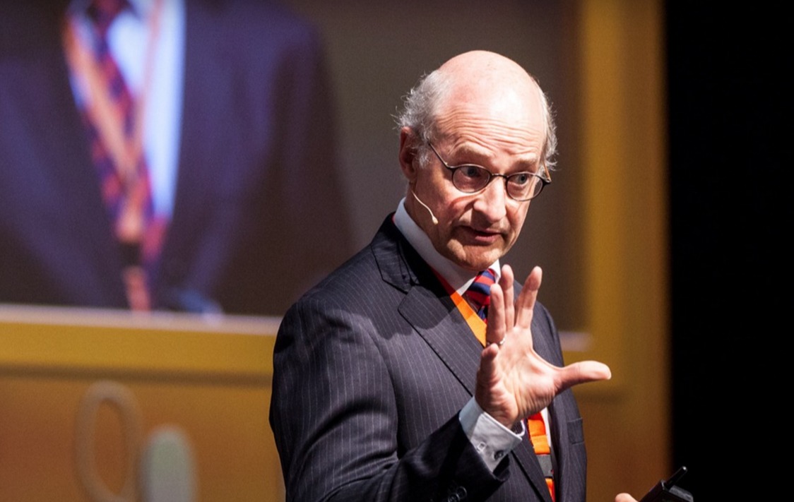 Van Weele: “Waarom mislukken aanbestedingen?” - AanbestedingsCafe